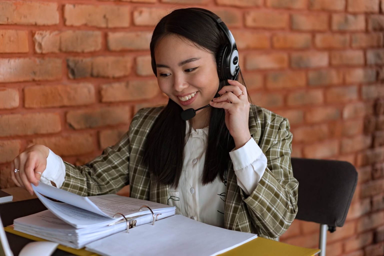 Get Paid To Be A Virtual Friend & Earn $500 Weekly!