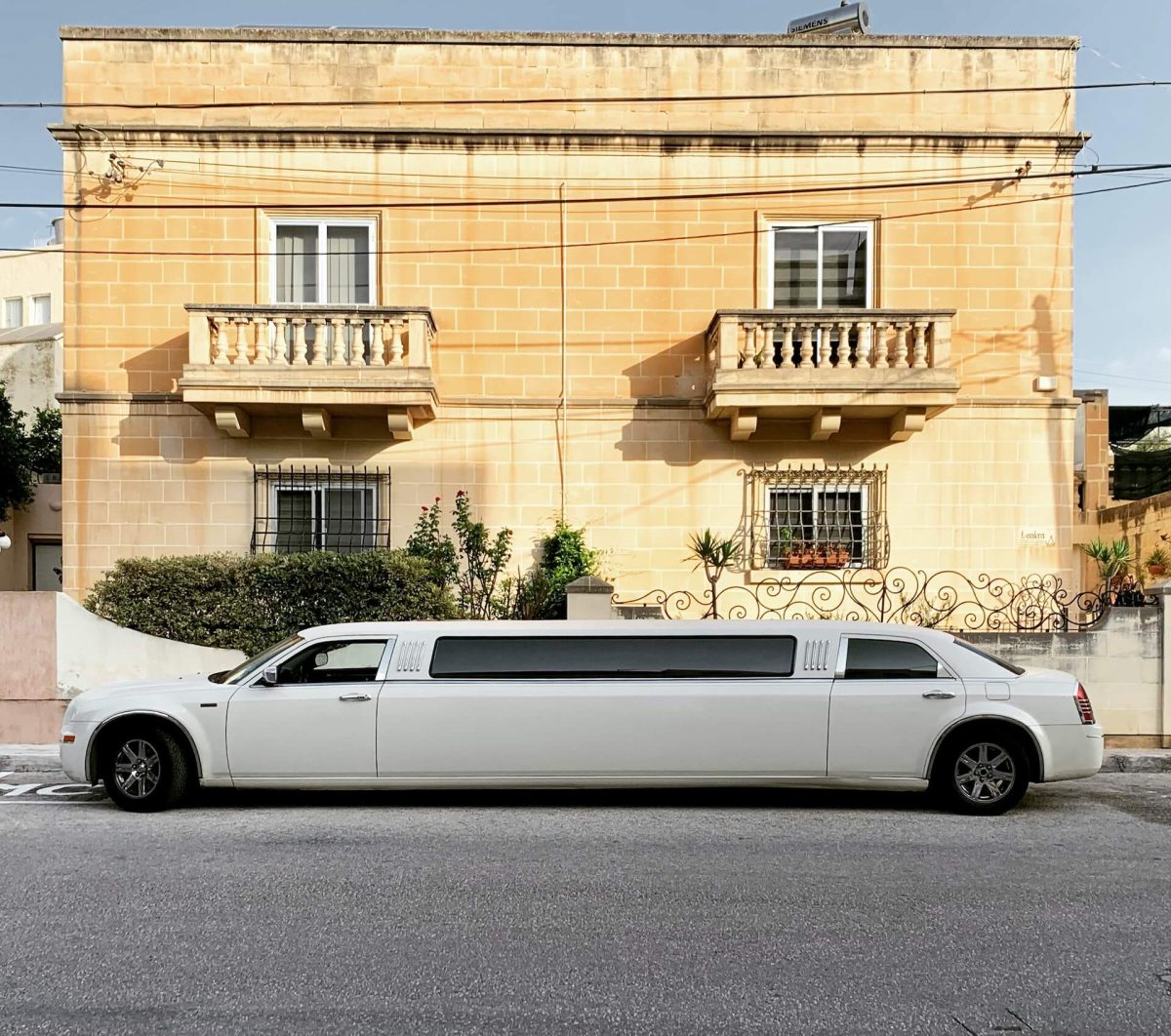 21 Easy Ways To Get Paid To Drive A Car Across The Country!